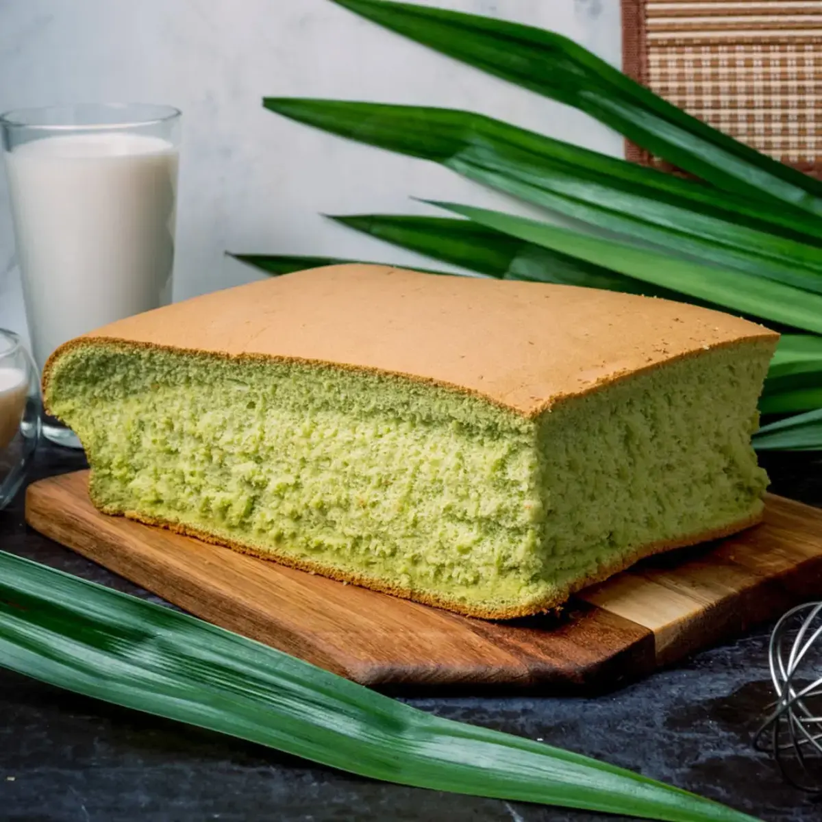 21 Best Pandan Cakes in Singapore [2026]
