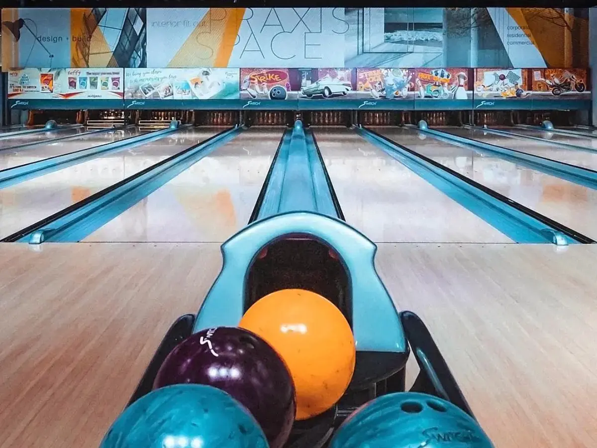 11 Best Bowling Alleys In Singapore [2026]