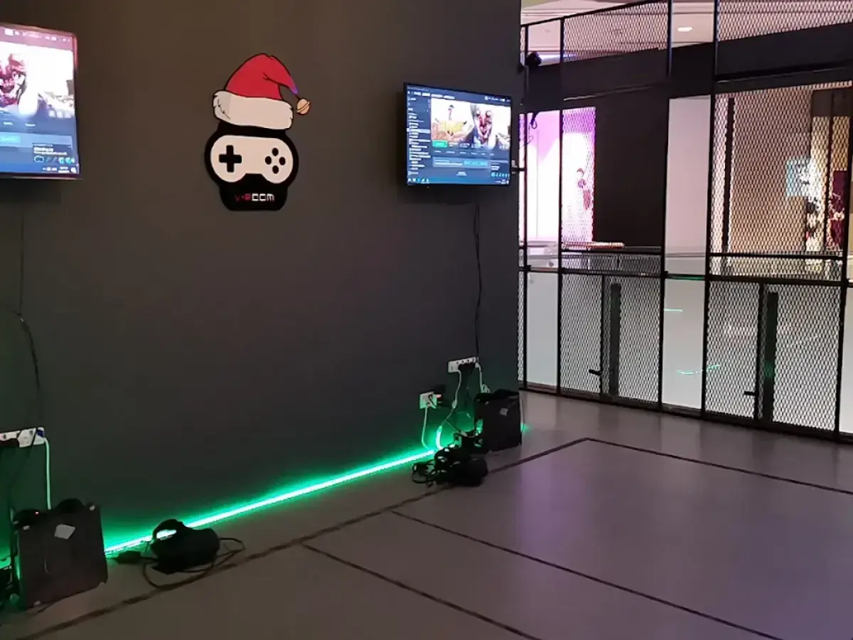 5 Best VR Arcades And Augmented Reality Experiences In Singapore [2026]