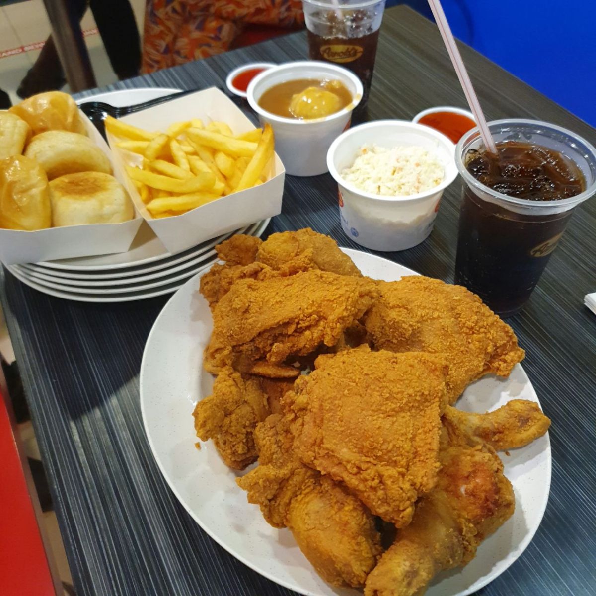 Arnold’s Chicken – Main Outlet’s Chicken Still The Best