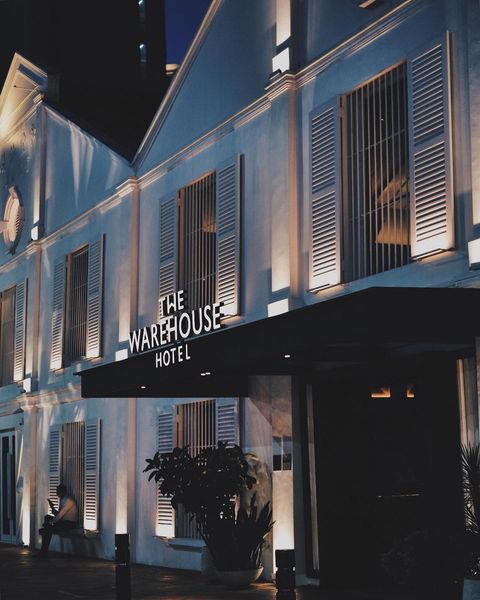 10 Most Indulgent and Luxurious Hotels in Singapore [2023]