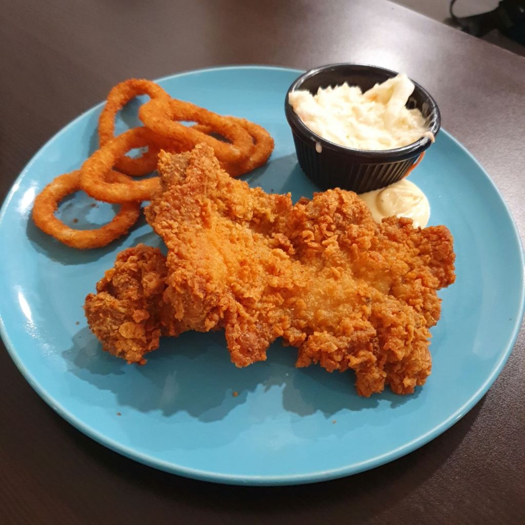 The Tree Cafe – A Steal of a Deal Right Smack at Dhoby Ghaut & Halal Too!