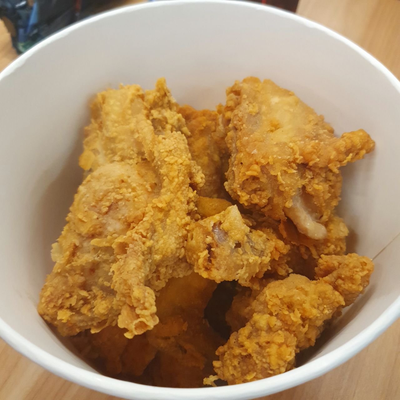 Jollibee – Fried Chicken, An Affordable Treat for the Whole Family