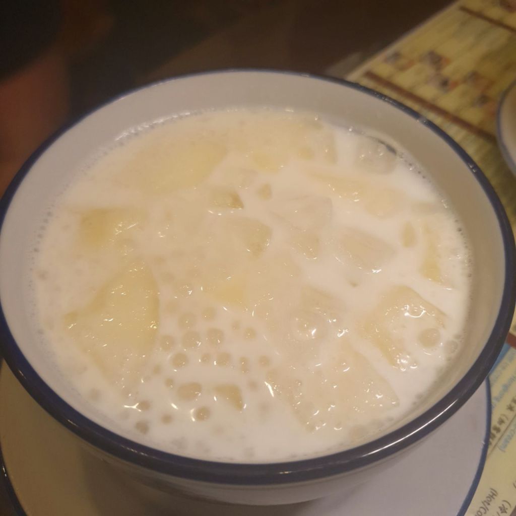 Ah Chew Desserts – Explore the rich flavors of Chinese desserts