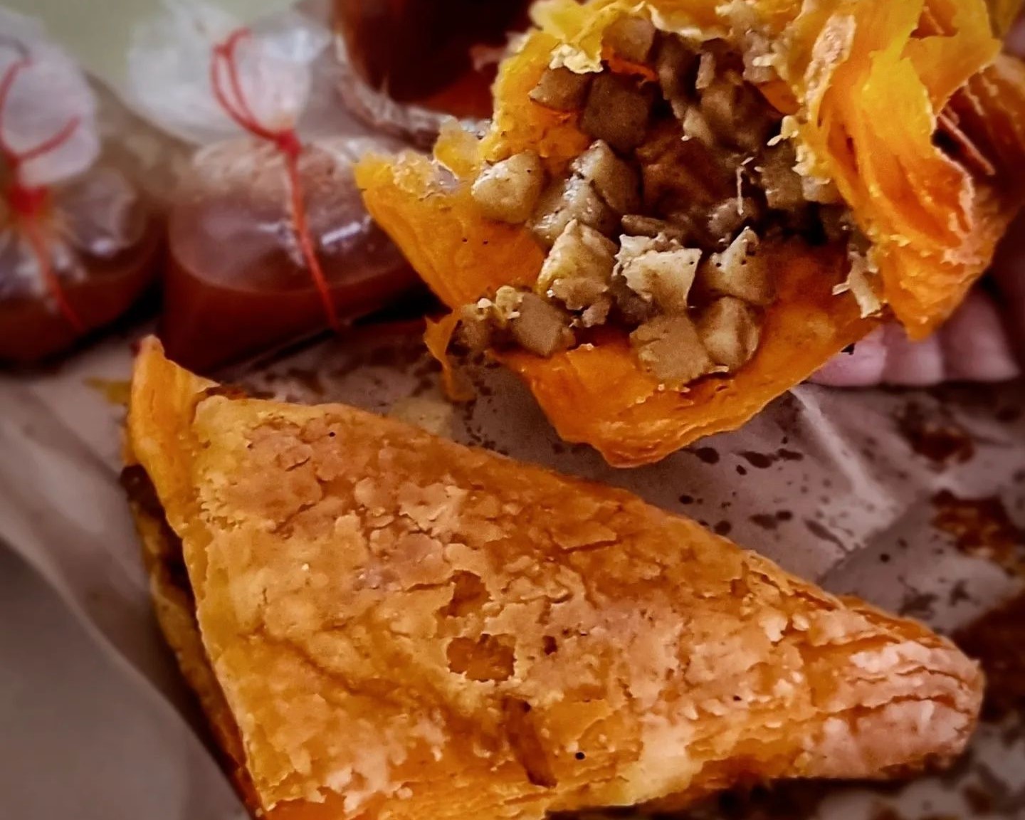 14 Best Curry Puff Stalls in Singapore [2023]