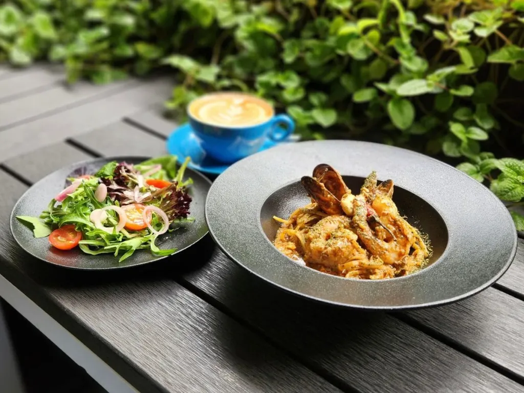 42 Best Food Places in Paya Lebar Square, PLQ and SingPost Centre [2025]