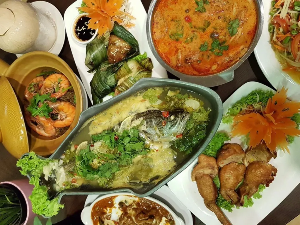 42 Best Food Places in Paya Lebar Square, PLQ and SingPost Centre [2025]