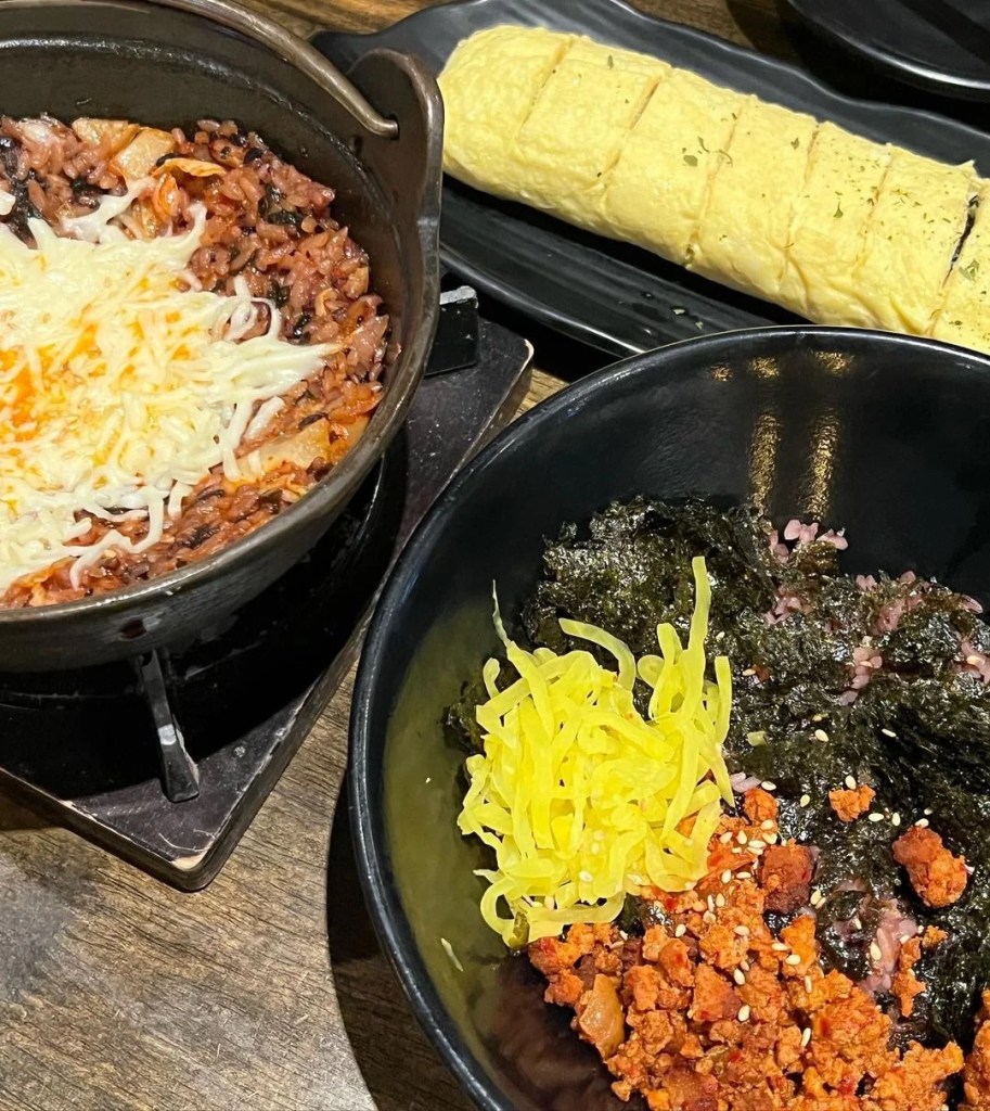 24 Best Food Places In 313@Somerset [2024]