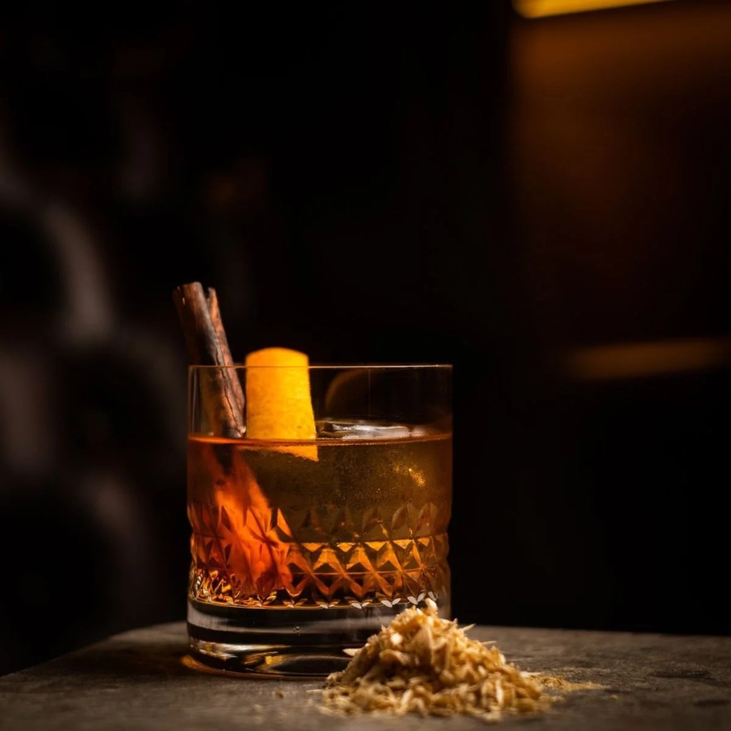 Raffles Place Food Guide – 29 Best Food Places in Raffles Place [2025]