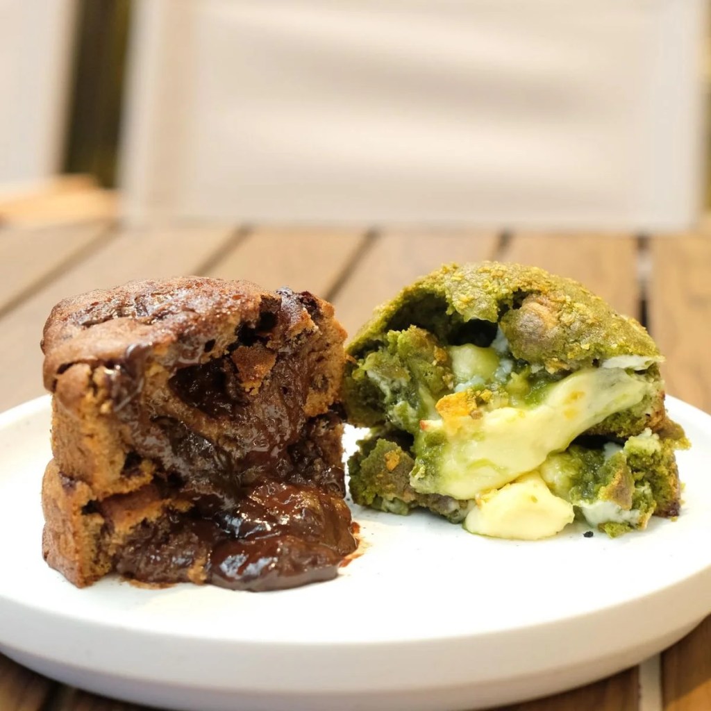 Raffles Place Food Guide – 29 Best Food Places in Raffles Place [2025]