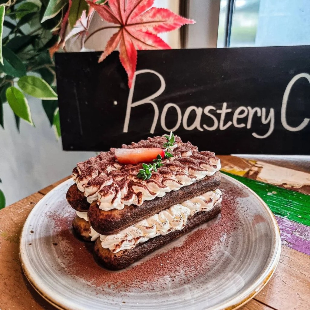 17 Best Romantic Cafes In Singapore [2023] : The Perfect Brunch Dates