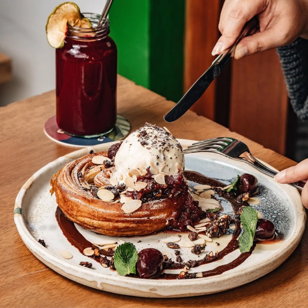 16 Best Pancakes In Singapore [2023]