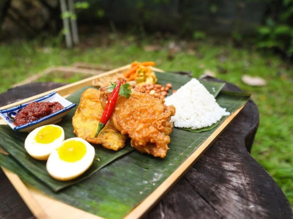 34 Best Food Places in Bugis [2024]