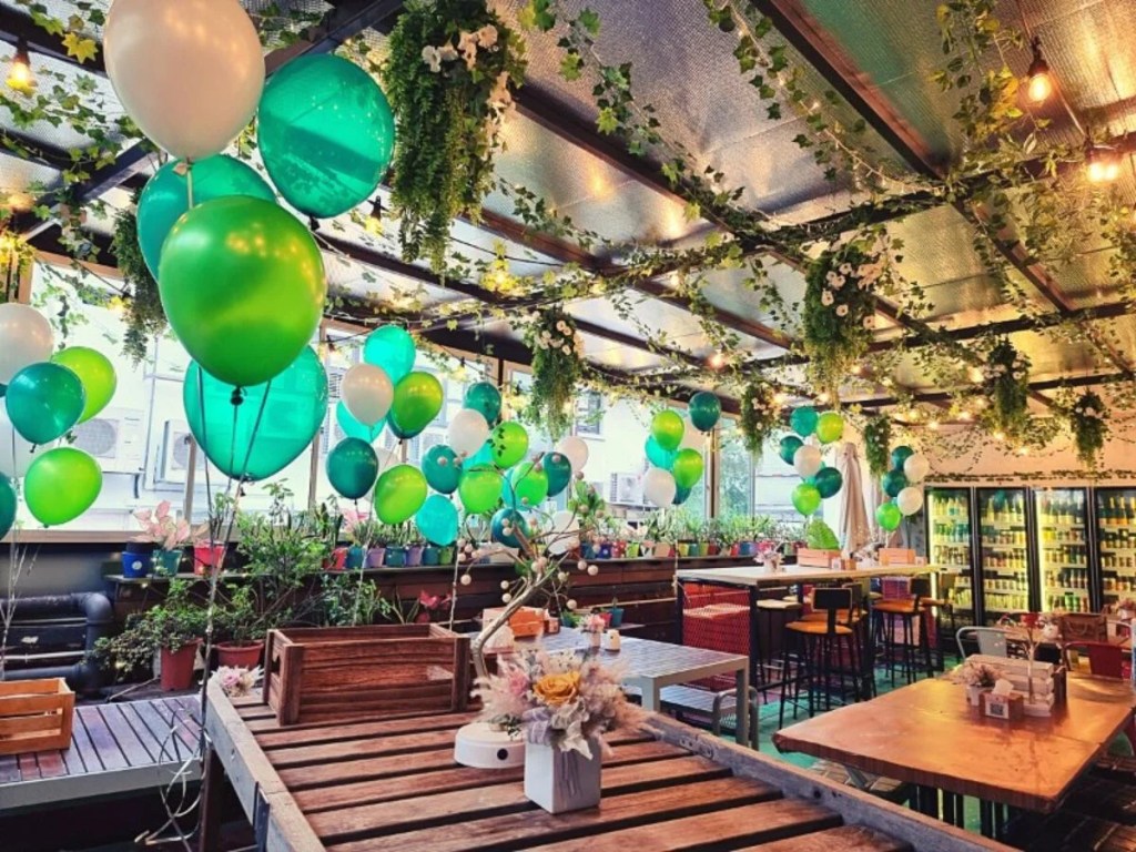 27 Best Rooftop Bars In Singapore [2023]