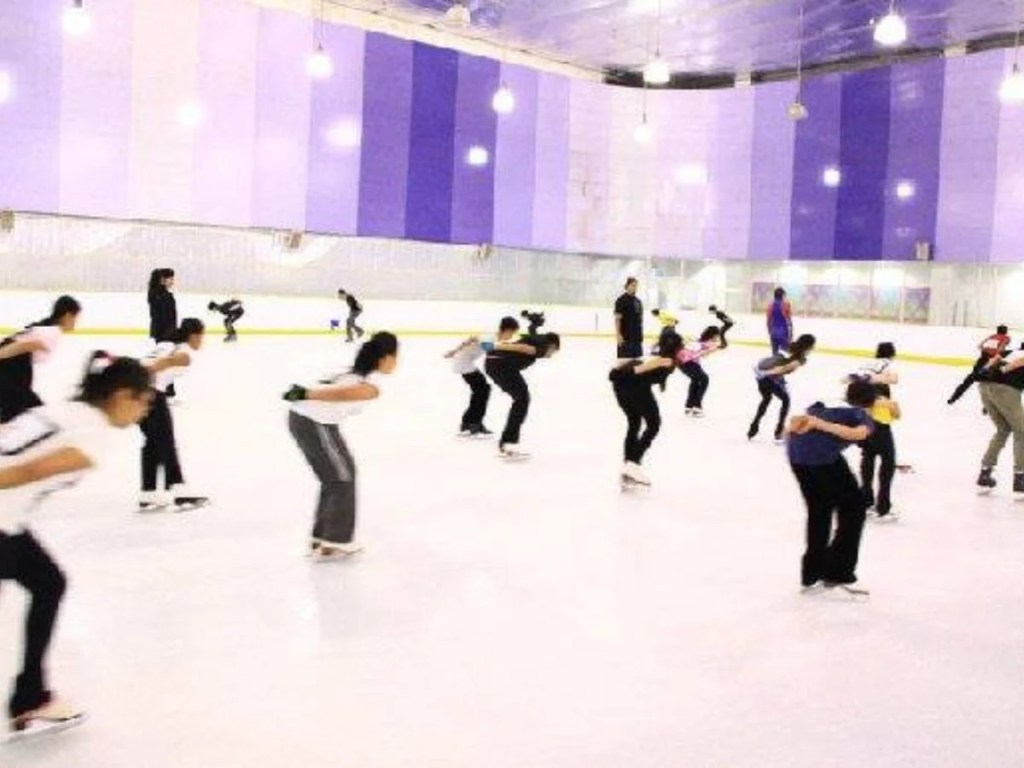 13 Best Skating Experiences In Singapore [2024]: Ice Skating ...