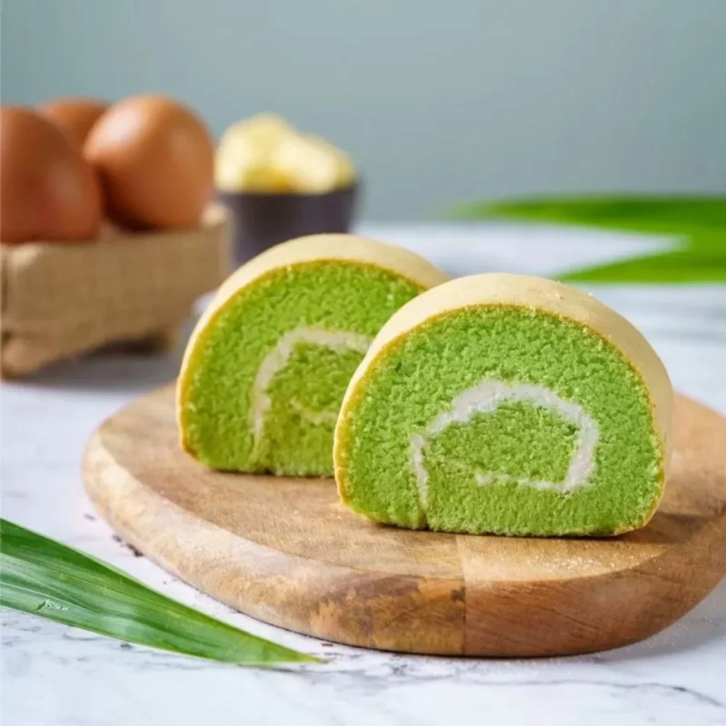 21 Best Pandan Cakes in Singapore [2025]
