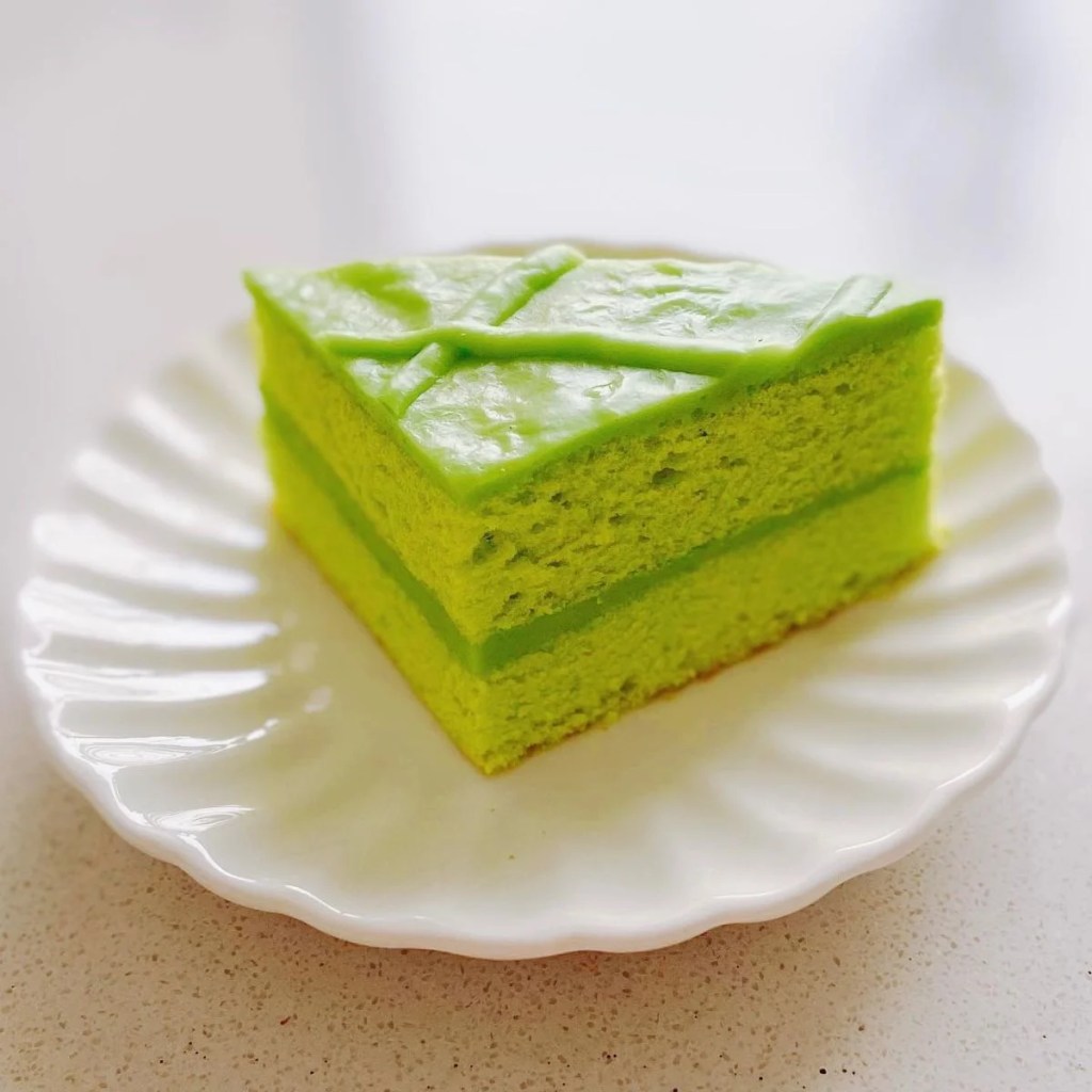 21 Best Pandan Cakes in Singapore [2025]