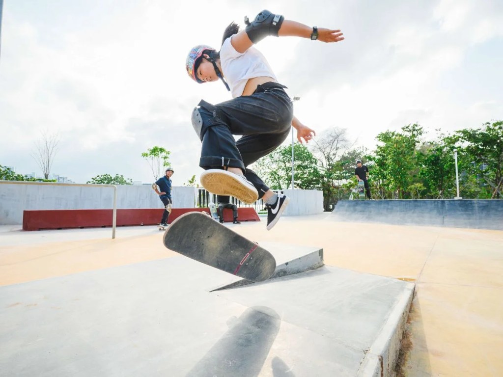 13 Best Skating Experiences In Singapore [2024]: Ice Skating ...