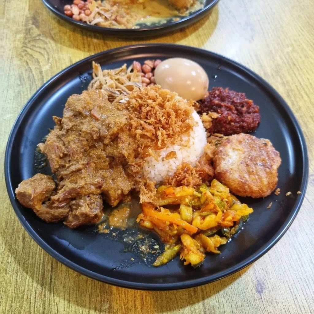 30 Best Nasi Lemak In Singapore [2024]