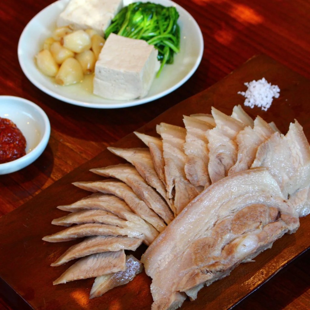Um Yong Baek : A Flavorful Journey through Authentic Korean Pork Delights