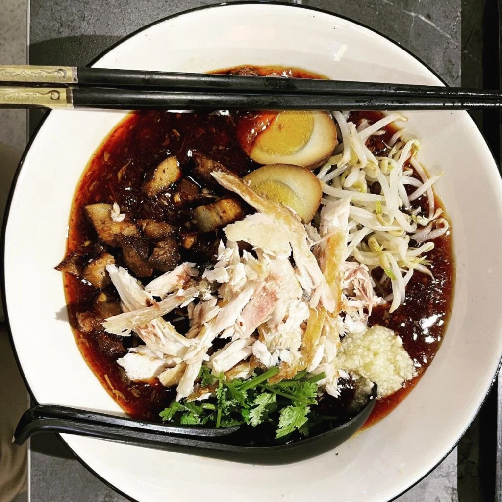 Xin Mei Xiang Lor Mee 新美香卤面 : A Flavorful Journey Through Balestier