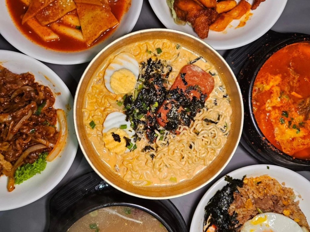 Northpoint City Food Guide : 25 Food Places In Northpoint City [2025]