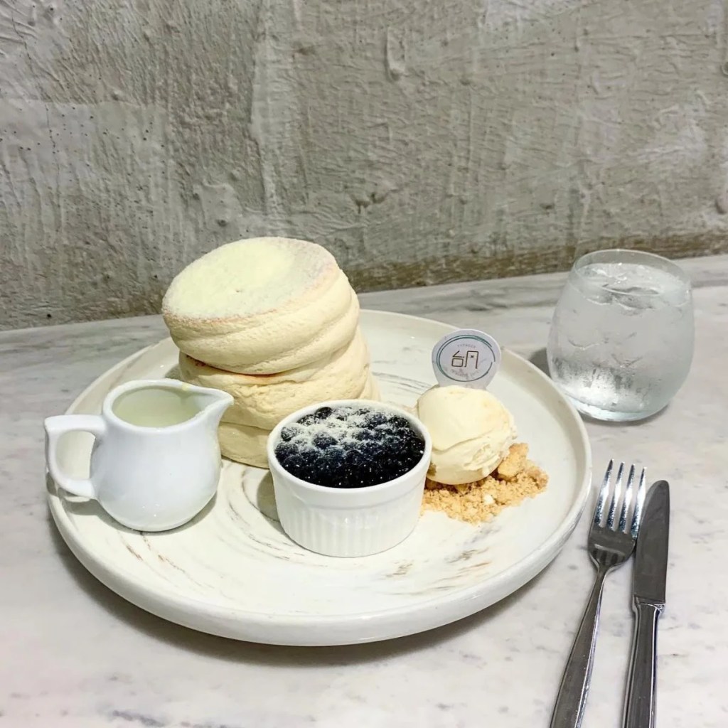 Katong i12 Food Guide – 13 Best Food Places In i12 Katong [2025]