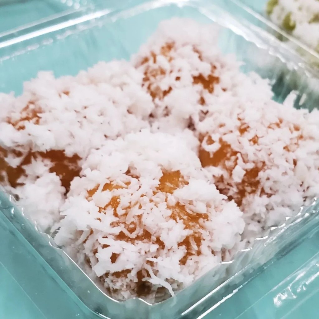 13 Best Ondeh Ondeh In Singapore [2025]