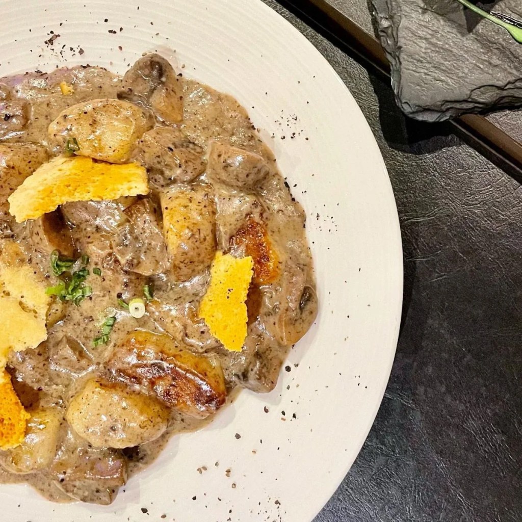 20 Best Food Places In Arab Street [2025]