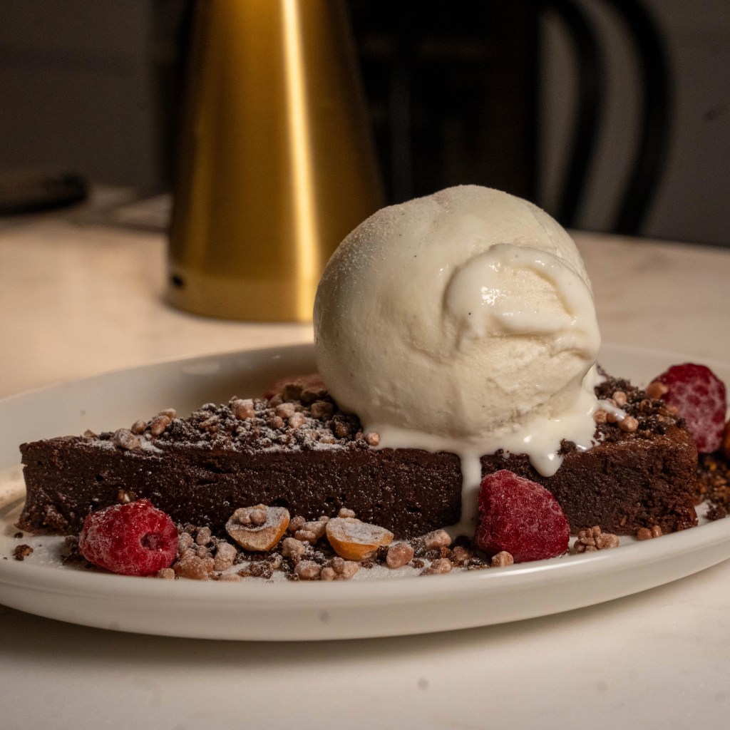 Market Bistro at MBFC: Affordable Bistro in CBD